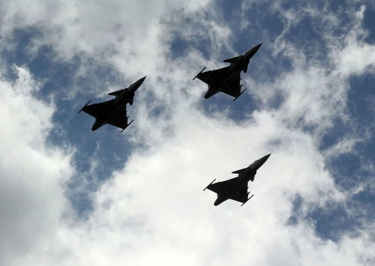 SAAF Seeks PAF Help to Boost Training and Maintain C-130 Fleet - Uganda ...